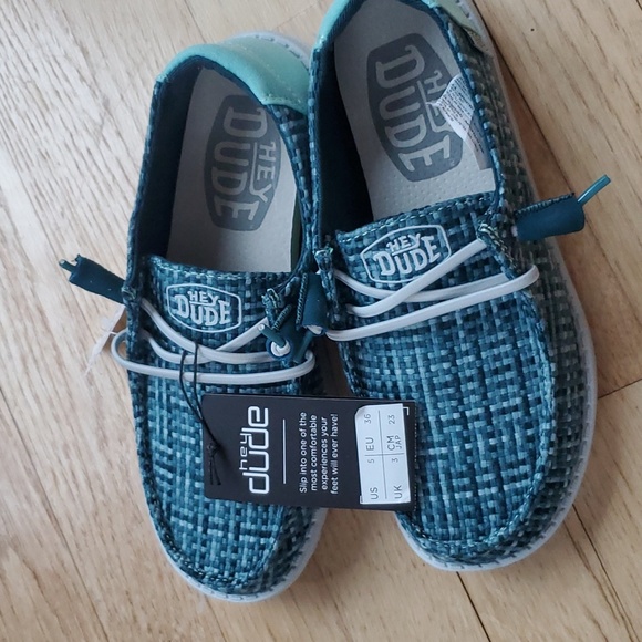 Hey Dude | Shoes | Hey Dude Wendy Crosshatch | Poshmark
